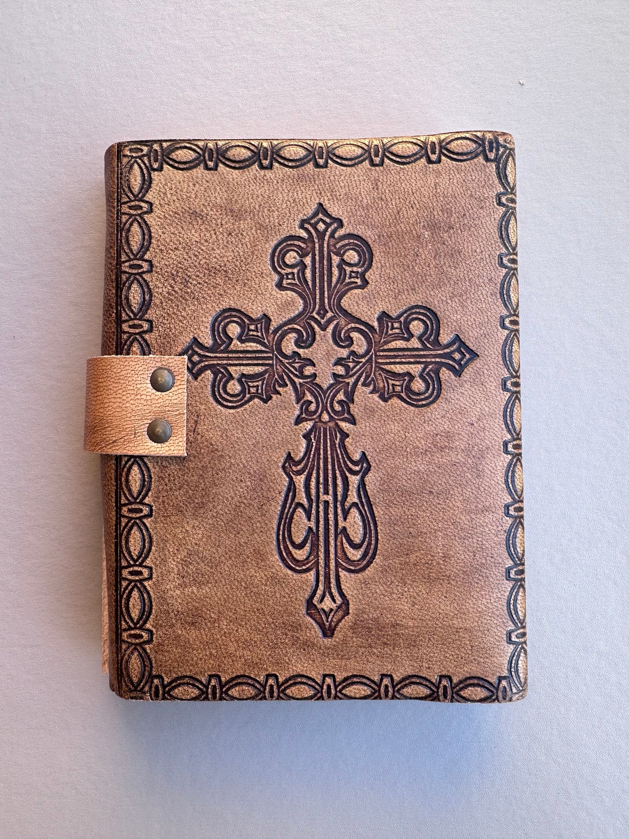 Christian Cross Leather Journal - VintageVilla.co.nz